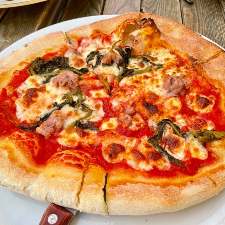 Top 9 Dining Spots in Windsor: A Food Lover's Guide