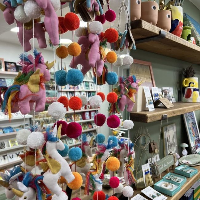 Windsor Shopping Guide: Top Stores You Can’t Miss
